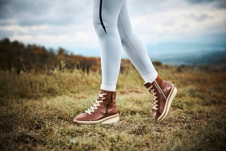 Walters Shoes - Mens Womens Shoes Sandals and Boots